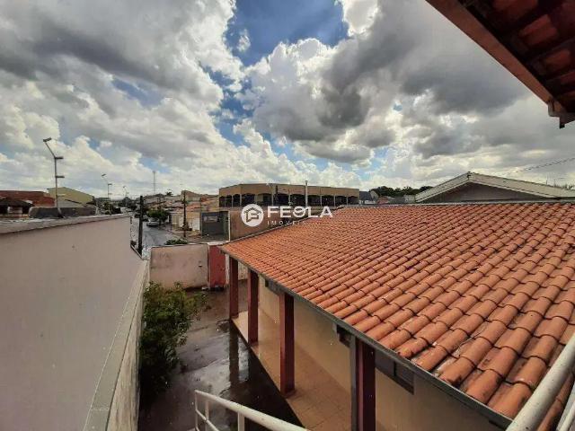 Casa / Sobrado para Venda em Santa Bárbara D'Oeste/SP Residencial Parque Rochele II 4 Quartos