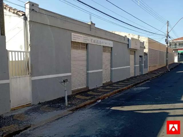 Casa / Sobrado para Venda em Santa Bárbara D'Oeste/SP Vila Aparecida 4 Quartos