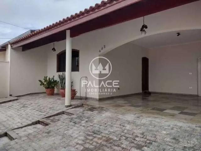 Casa / Sobrado para Venda em Santa Bárbara D'Oeste/SP Vila Grego 3 Quartos