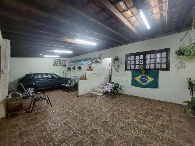 Casa / Sobrado para Venda em Santa Bárbara D'Oeste/SP Vila Mollon 3 Quartos