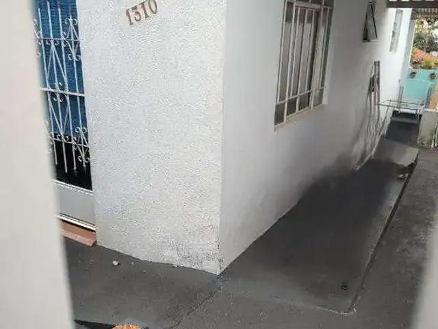 Casa / Sobrado para Venda em Santa Bárbara D'Oeste/SP Vila Santa Cruz 2 Quartos