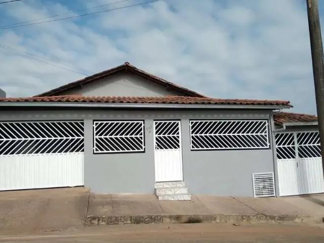 Casa / Sobrado para Venda em Santa Bárbara/MG Ipanema 3 Quartos