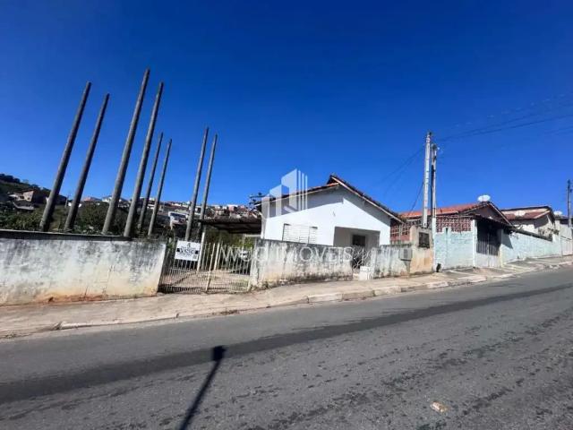 Casa / Sobrado para Venda em Santa Branca/SP Centro 4 Quartos
