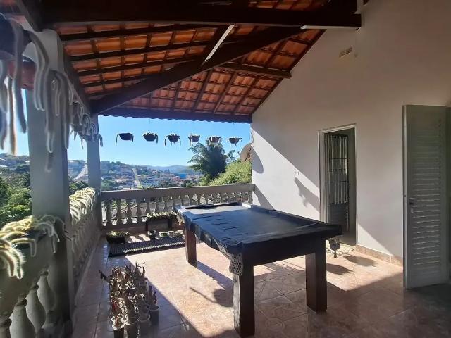 Casa / Sobrado para Venda em Santa Branca/SP Centro 4 Quartos