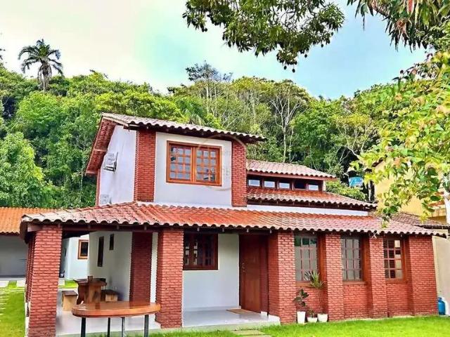 Casa / Sobrado para Venda em Santa Cruz Cabrália/BA Mutari 5 Quartos
