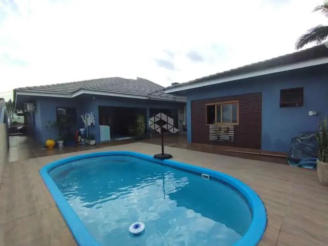 Casa / Sobrado para Venda em Santa Cruz do Sul/RS Ana Nery 3 Quartos
