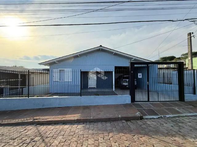 Casa / Sobrado para Venda em Santa Cruz do Sul/RS Arroio Grande 3 Quartos
