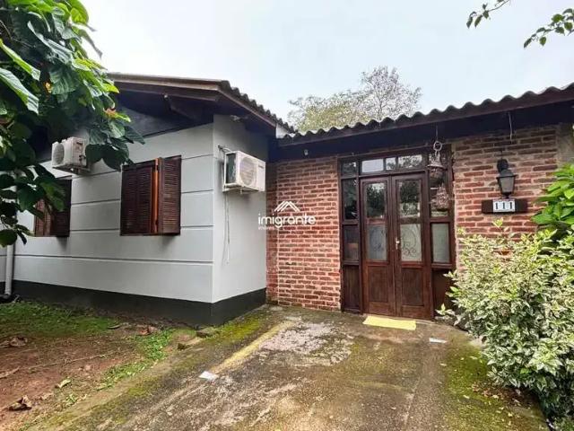 Casa / Sobrado para Venda em Santa Cruz do Sul/RS Arroio Grande 3 Quartos
