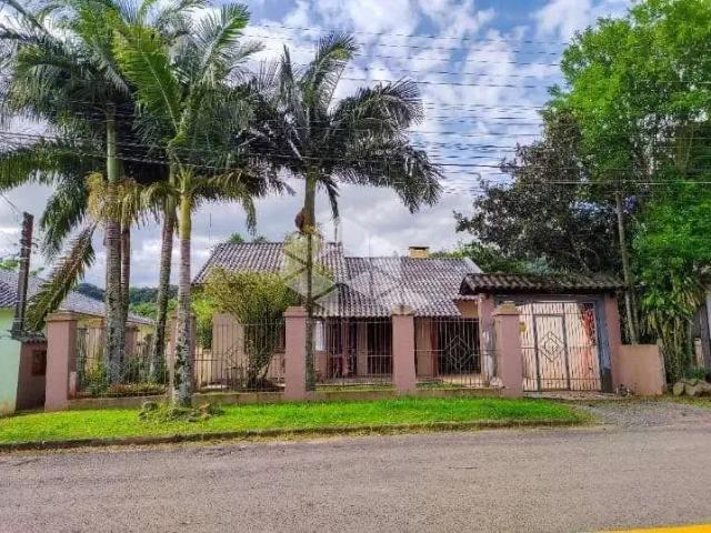 Casa / Sobrado para Venda em Santa Cruz do Sul/RS Arroio Grande 4 Quartos