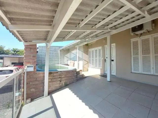 Casa / Sobrado para Venda em Santa Cruz do Sul/RS Castelo Branco 2 Quartos