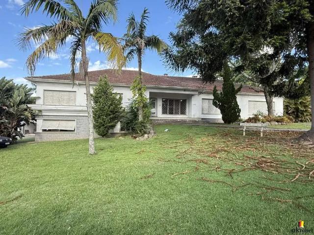 Casa / Sobrado para Venda em Santa Cruz do Sul/RS Centro 4 Quartos