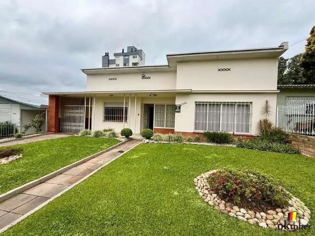 Casa / Sobrado para Venda em Santa Cruz do Sul/RS Centro 4 Quartos