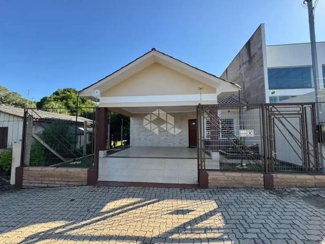 Casa / Sobrado para Venda em Santa Cruz do Sul/RS Centro 3 Quartos