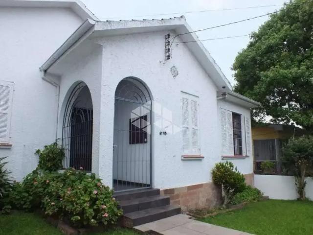 Casa / Sobrado para Venda em Santa Cruz do Sul/RS Centro 3 Quartos