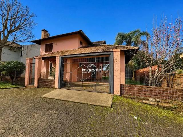 Casa / Sobrado para Venda em Santa Cruz do Sul/RS Country 3 Quartos