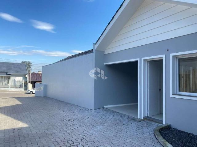 Casa / Sobrado para Venda em Santa Cruz do Sul/RS Esmeralda 2 Quartos