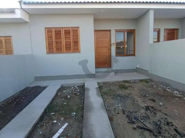 Casa / Sobrado para Venda em Santa Cruz do Sul/RS Esmeralda 2 Quartos