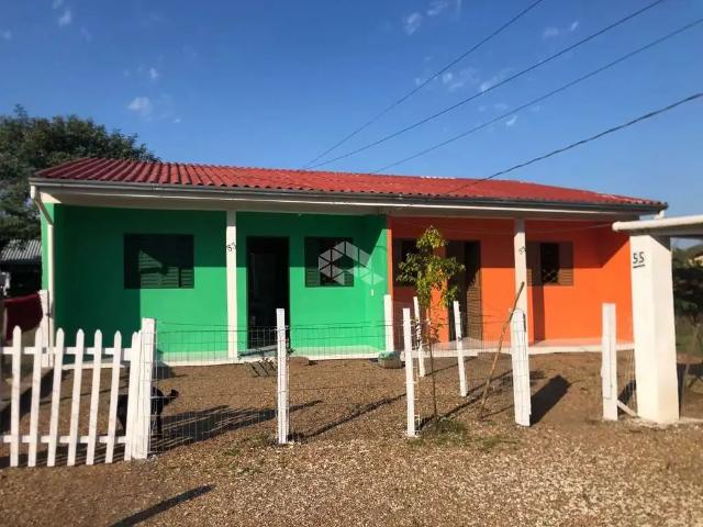 Casa / Sobrado para Venda em Santa Cruz do Sul/RS Esmeralda 2 Quartos
