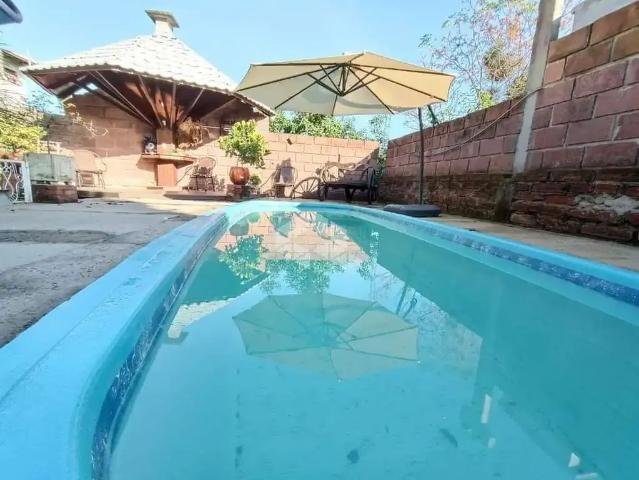 Casa / Sobrado para Venda em Santa Cruz do Sul/RS Esmeralda 3 Quartos