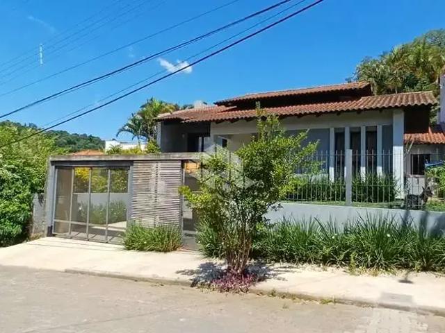 Casa / Sobrado para Venda em Santa Cruz do Sul/RS Higienópolis 3 Quartos