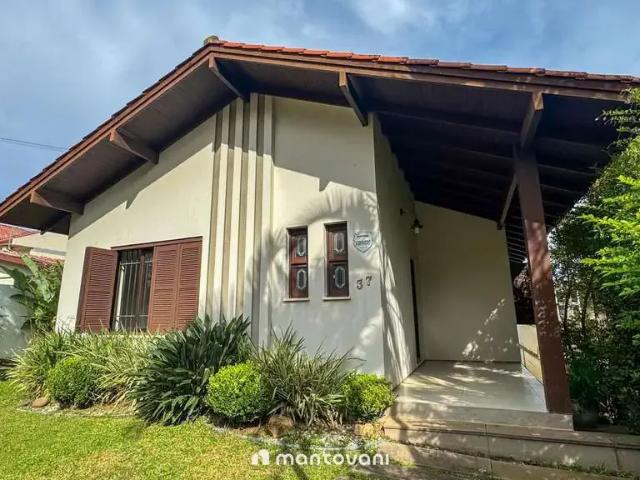 Casa / Sobrado para Venda em Santa Cruz do Sul/RS Higienópolis 3 Quartos