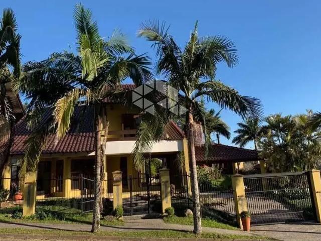 Casa / Sobrado para Venda em Santa Cruz do Sul/RS Higienópolis 3 Quartos