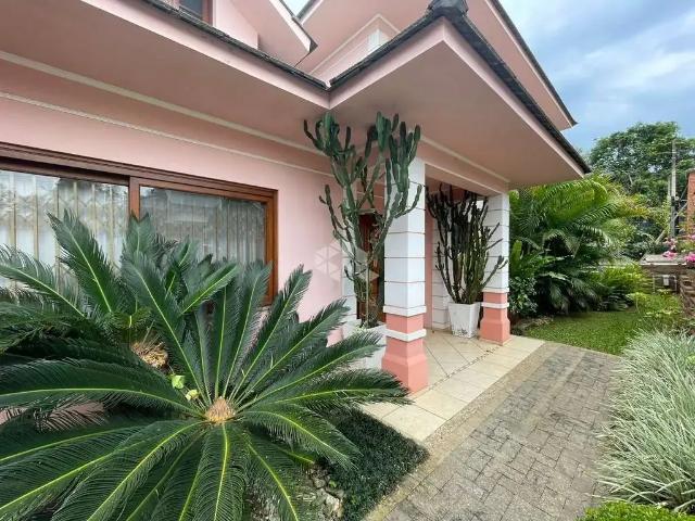 Casa / Sobrado para Venda em Santa Cruz do Sul/RS Jardim Europa 3 Quartos