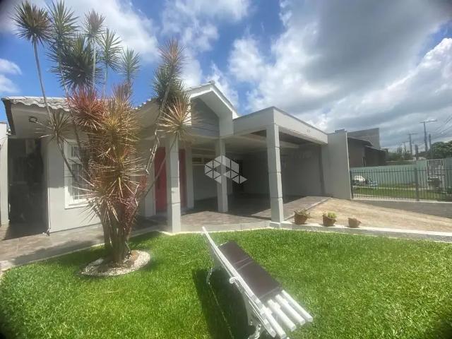 Casa / Sobrado para Venda em Santa Cruz do Sul/RS João Alves 3 Quartos