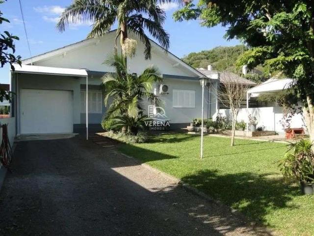 Casa / Sobrado para Venda em Santa Cruz do Sul/RS Renascença 3 Quartos