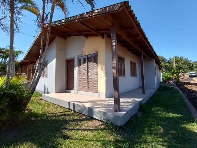 Casa / Sobrado para Venda em Santa Cruz do Sul/RS São João 3 Quartos