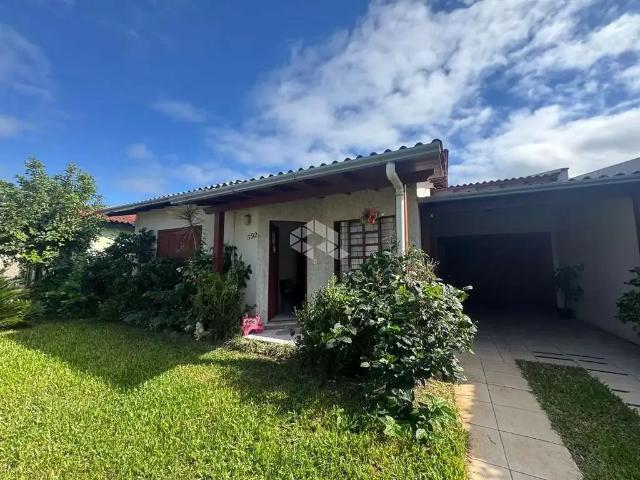 Casa / Sobrado para Venda em Santa Cruz do Sul/RS Santo Antônio 3 Quartos