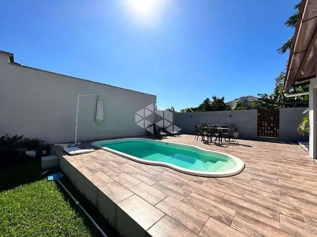 Casa / Sobrado para Venda em Santa Cruz do Sul/RS Santo Antônio 3 Quartos
