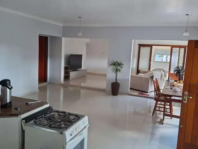 Casa / Sobrado para Venda em Santa Cruz do Sul/RS Santo Inácio 4 Quartos