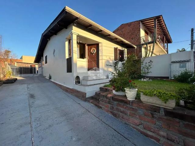 Casa / Sobrado para Venda em Santa Cruz do Sul/RS Senai 2 Quartos