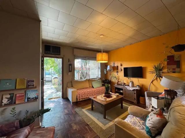 Casa / Sobrado para Venda em Santa Cruz do Sul/RS Universitário 4 Quartos