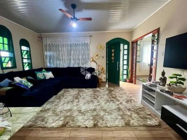 Casa / Sobrado para Venda em Santa Cruz do Sul/RS Vila Margarida 4 Quartos