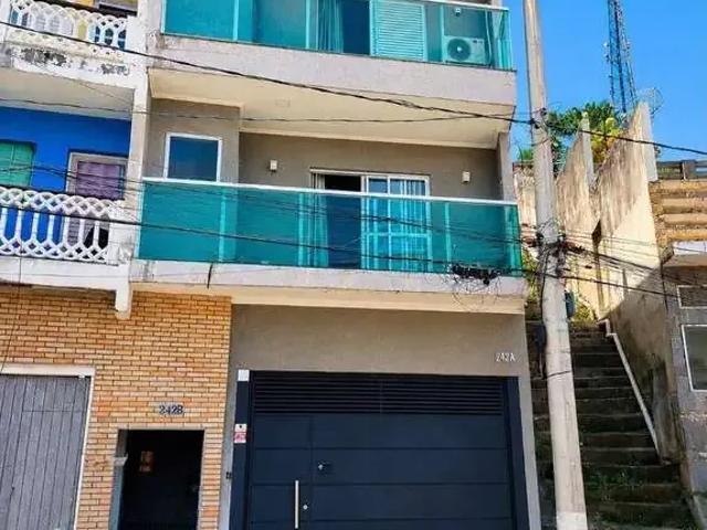 Casa / Sobrado para Venda em Santa Isabel/SP Torre 3 Quartos
