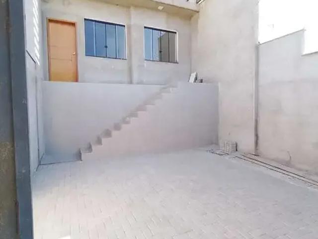 Casa / Sobrado para Venda em Santa Luzia/MG Novo Centro 3 Quartos