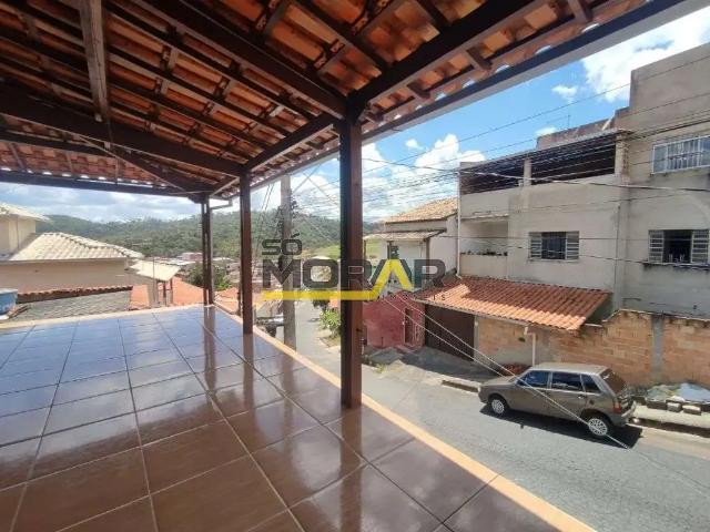 Casa / Sobrado para Venda em Santa Luzia/MG Belo Vale 4 Quartos