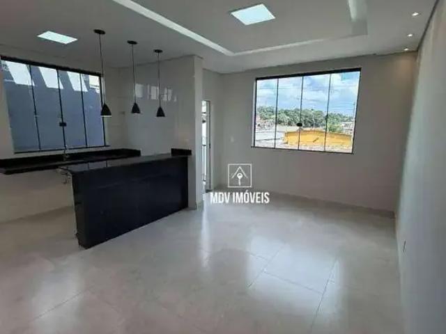 Casa / Sobrado para Venda em Santa Luzia/MG Camelos 3 Quartos
