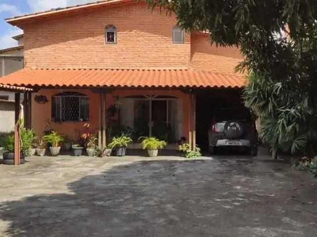 Casa / Sobrado para Venda em Santa Luzia/MG São Benedito 4 Quartos