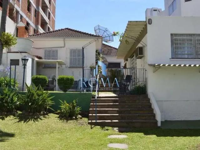 Casa / Sobrado para Venda em Santa Maria/RS Menino Jesus 3 Quartos