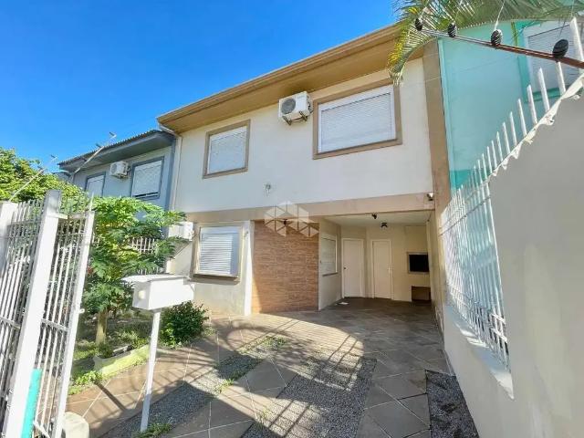 Casa / Sobrado para Venda em Santa Maria/RS Nonoai 3 Quartos