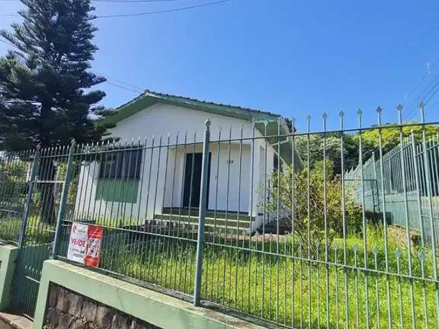 Casa / Sobrado para Venda em Santa Maria/RS Nossa Senhora do Perpétuo Socorro 3 Quartos