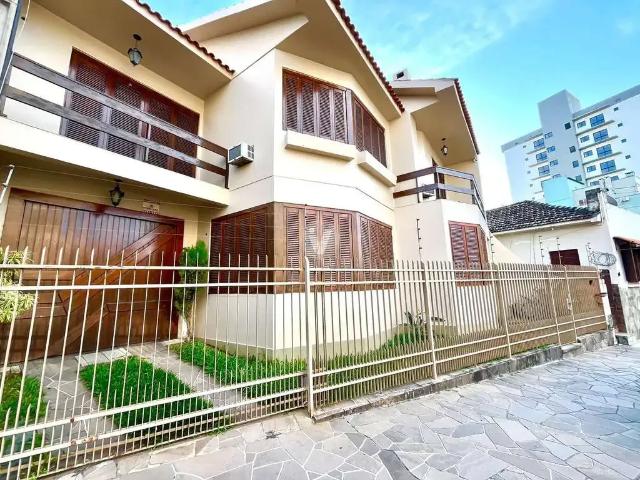 Casa / Sobrado para Venda em Santa Maria/RS Nossa Senhora do Rosário 4 Quartos