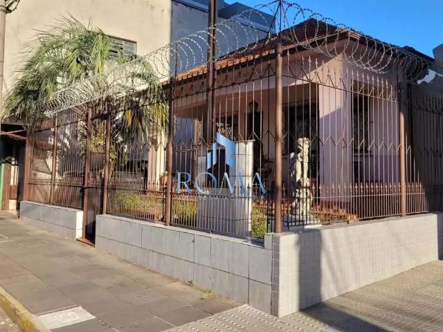 Casa / Sobrado para Venda em Santa Maria/RS Nossa Senhora do Rosário 4 Quartos