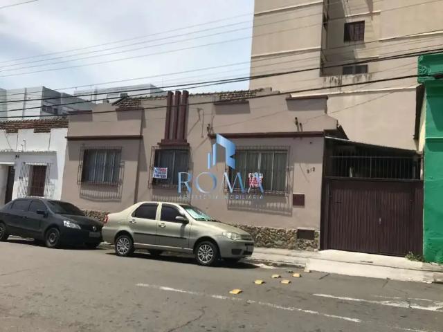 Casa / Sobrado para Venda em Santa Maria/RS Nossa Senhora do Rosário 1 Quartos