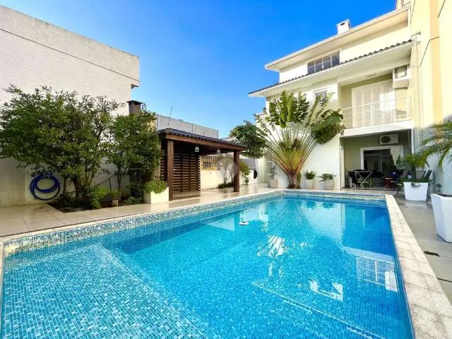 Casa / Sobrado para Venda em Santa Maria/RS Nossa Senhora de Fátima 3 Quartos