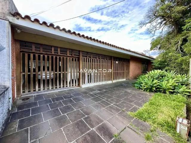 Casa / Sobrado para Venda em Santa Maria/RS Nossa Senhora de Lourdes 4 Quartos