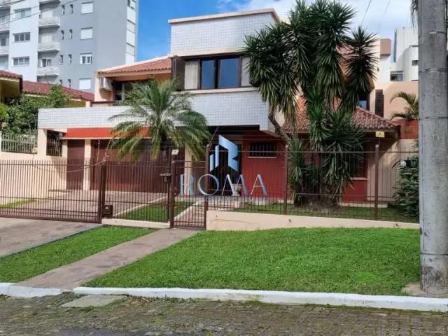 Casa / Sobrado para Venda em Santa Maria/RS Nossa Senhora de Lourdes 4 Quartos